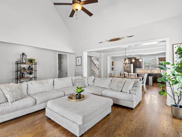 1073 Evan Circle