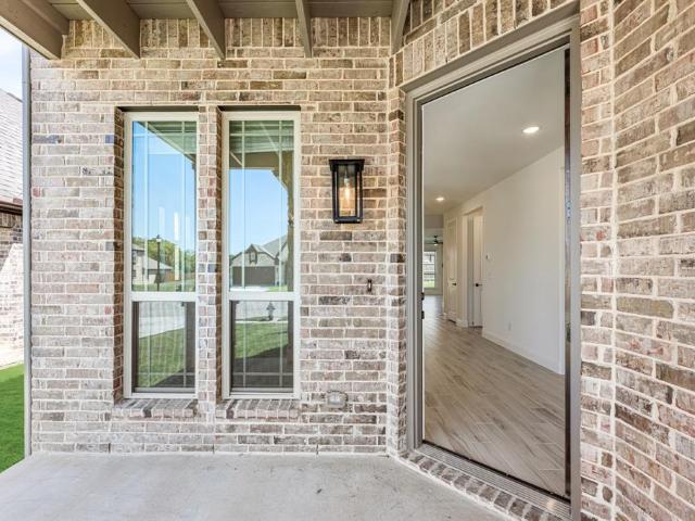 1073 Raptor Road