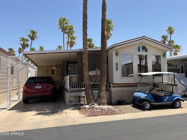 1073 S Seneca Dr, Apache Junction, AZ 85119