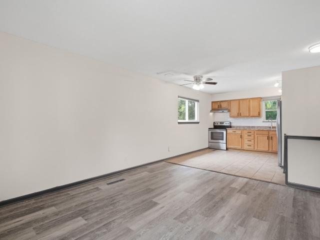 107 109 redwood rd