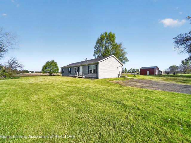 107 10 Mile Road