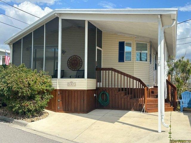 107 1st Ave Unit 107, Venice, FL 34275