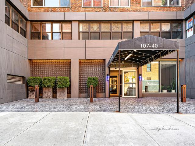 107 40 Queens Boulevard, Unit 9M | Compass