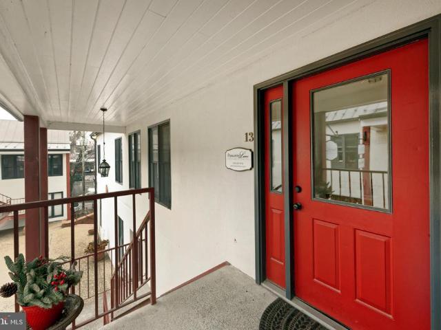 107 C W Federal Street # 13