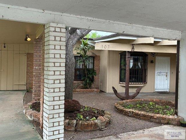 107 Country Club Rd, Brownsville, TX 78520