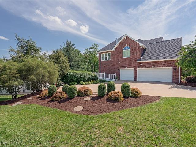 107 Country Meadow Drive