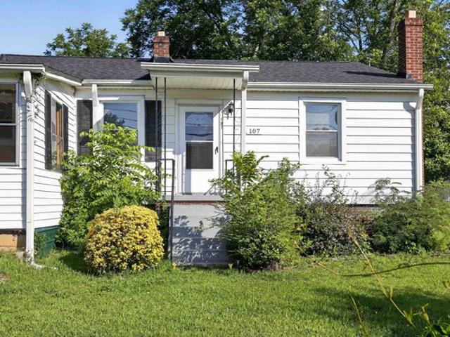 107 Coleman Ct, Greenville, SC 29609