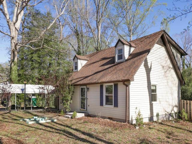 107 Corkwood Dr, Simpsonville, SC 29680 | MLS #1585 | Compass