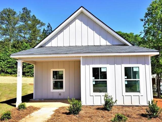 107 Chalfont Cir, Carrollton, GA 30117