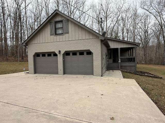 107 Chickory Ln