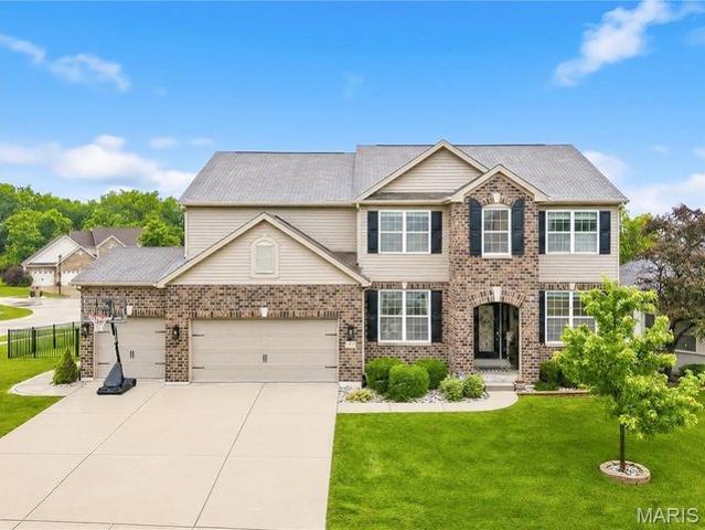 107 Cypress Meadows Dr, Wentzville, MO 63385