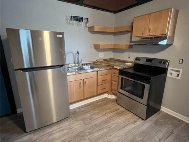 107 A Davis St, Easley, SC 29640 | Compass
