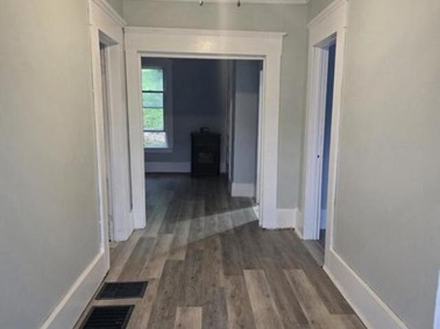 107 Aden St, Bluefield, VA 24605