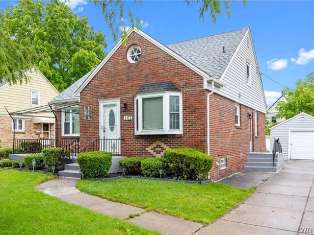 107 Alpine Pl, Buffalo, NY 14225
