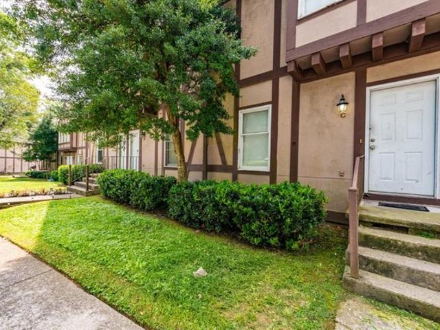 107 Arcadia Ln Apt C, Oak Ridge, TN 37830