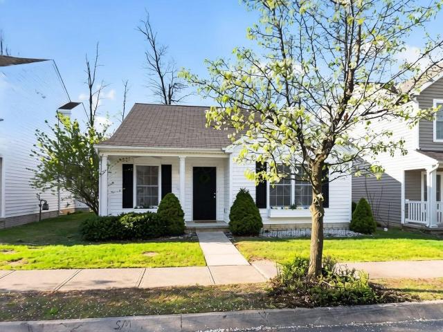 107 Arrowfeather Lane
