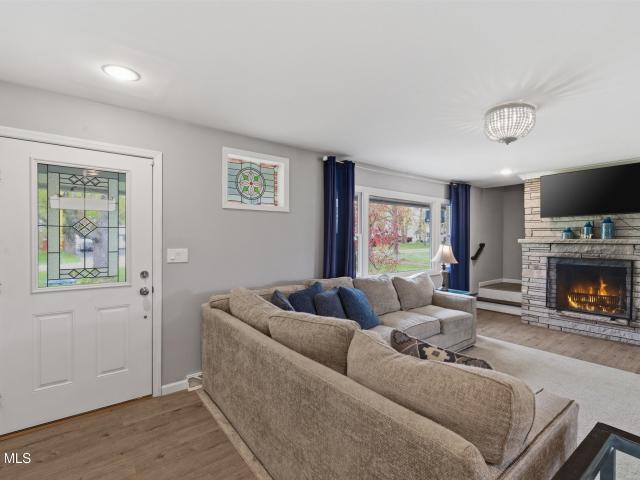 107 Ashdown Road