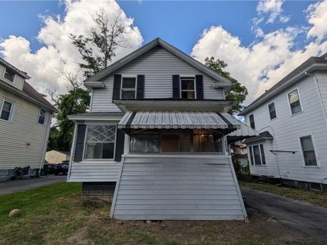 107 Aurora St, Rochester, NY 14621
