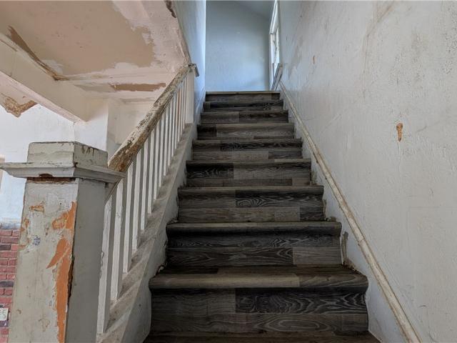 107 Aurora Street