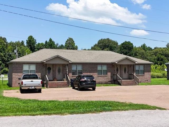 107 Bo Dr, Martin, TN 38237