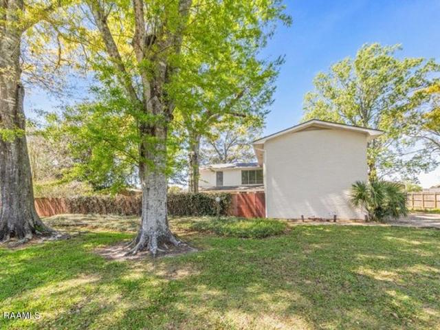 107 Bonnet St, New Iberia, LA 70563