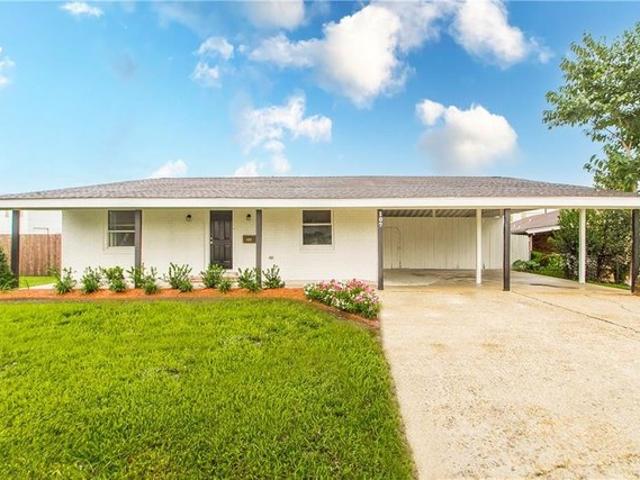 107 Beta St, Belle Chasse, LA 70037