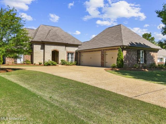 107 Beaufort Cir, Madison, MS 39110