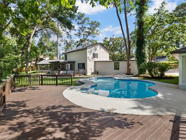 107 Beaver Tail Point