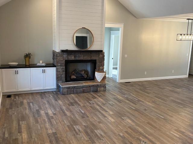 107 Bentwood Lane