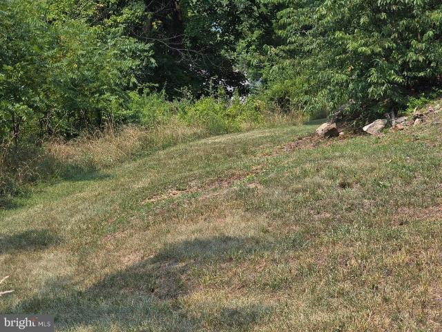 107 Berryville Circle