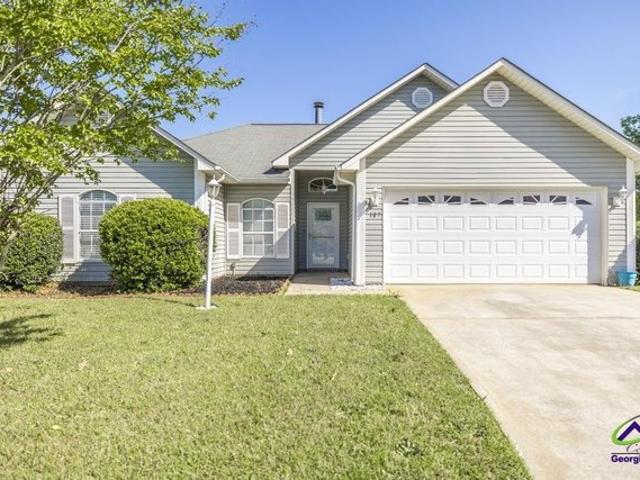 107 Billington Ct, Bonaire, GA 31005