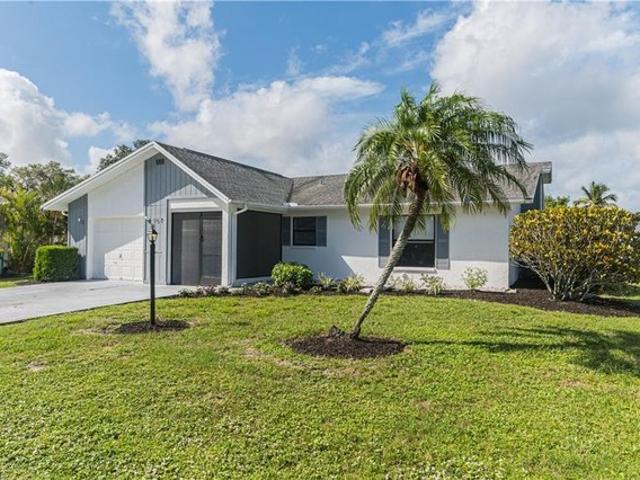 107 Blue Ridge Dr Unit 21, Naples, FL 34112