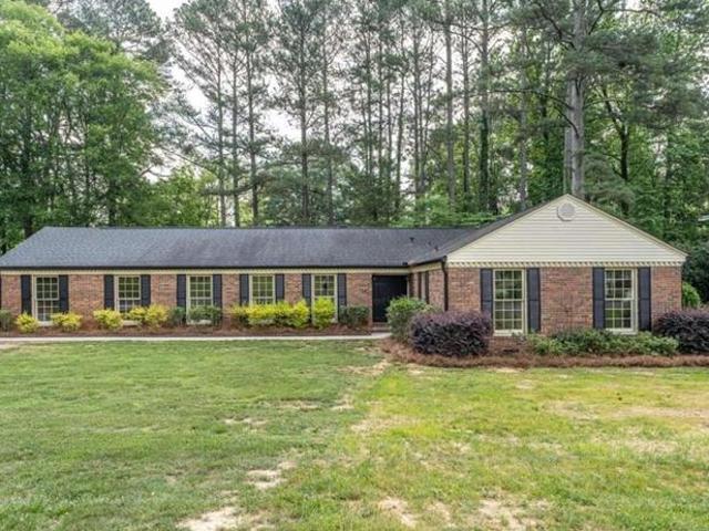 107 Brown Fox Dr, Rome, GA 30165