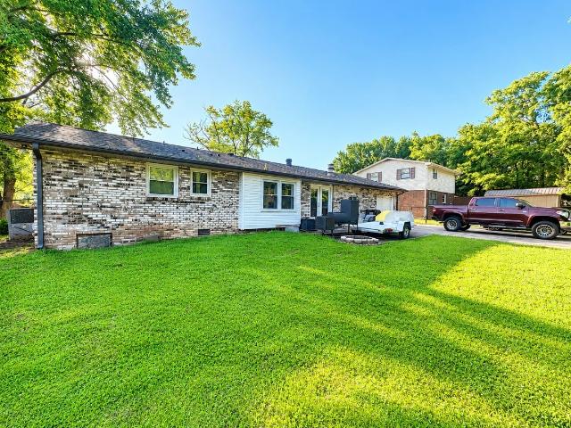 107 Gayle Dr