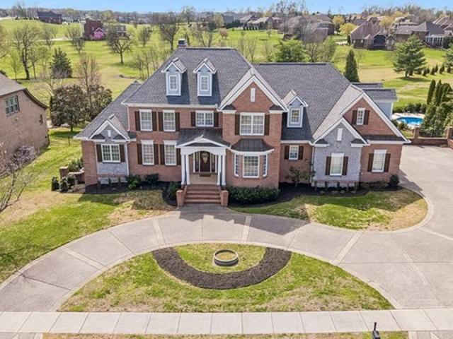 107 Gaston St, Gallatin, TN 37066