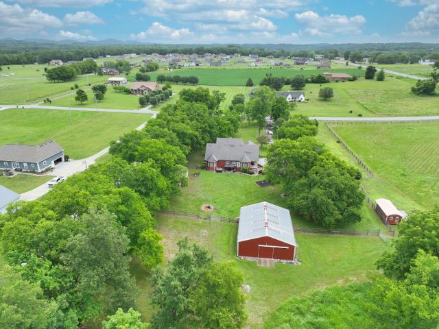 107 Greenfield Ln