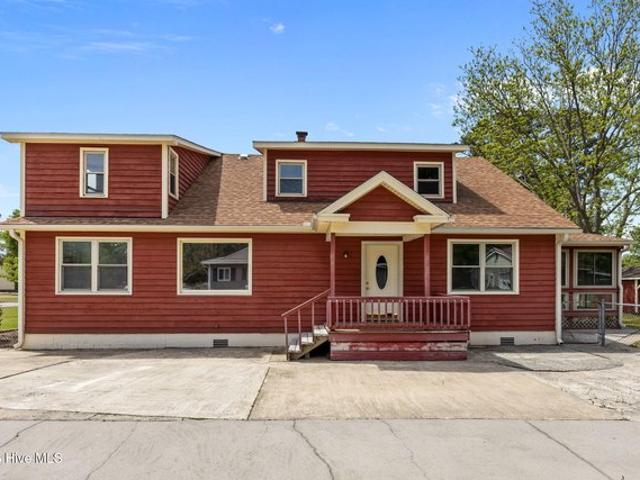 107 Dogwood St, Havelock, NC 28532