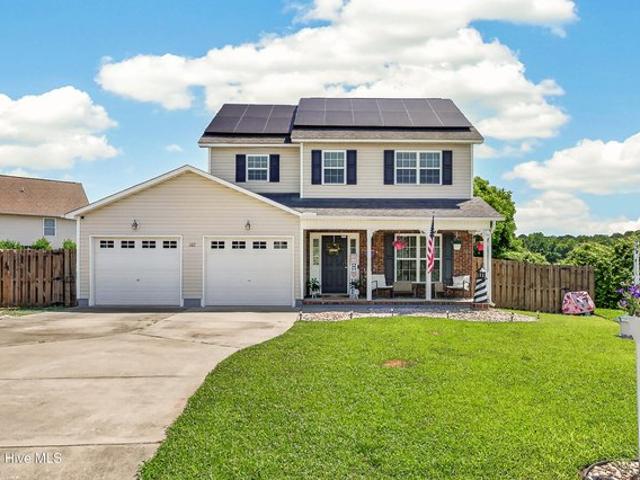 107 Dillard Ln, Richlands, NC 28574