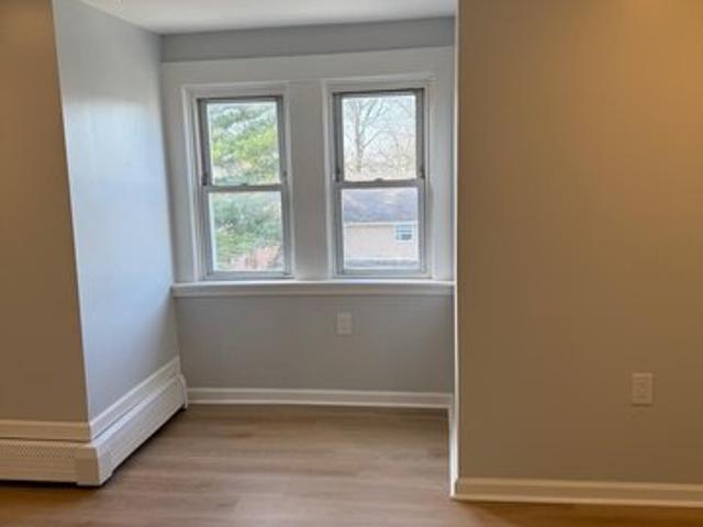 107 E 3rd St, Lansdale, PA 19446