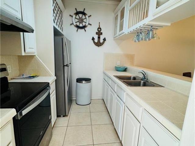 107 E Bahama Drive
