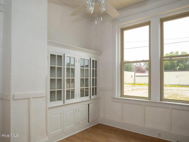 107 E Bunn Lane