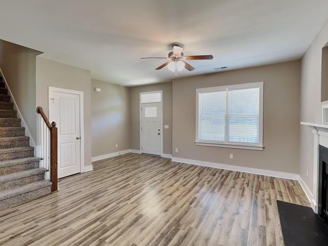 107 E Cultivator Way