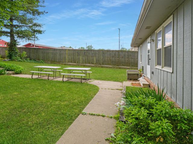 107 E Division Street
