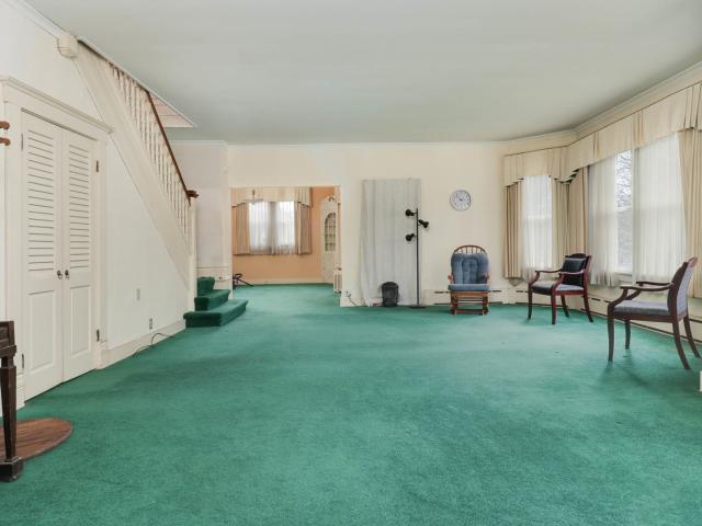 107 E Gridley Road