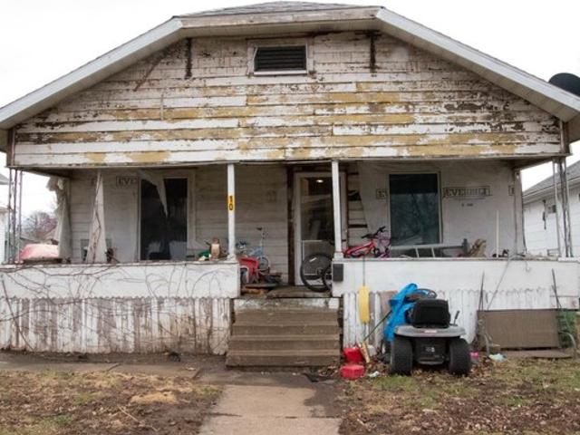 107 E Larue St, Streator, IL 61364