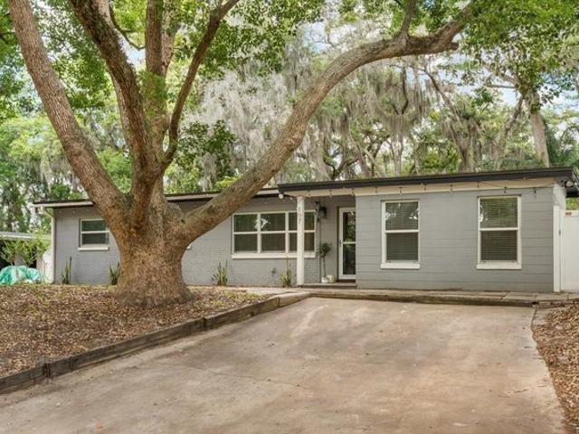 107 E Lauren Ct, Casselberry, FL 32730