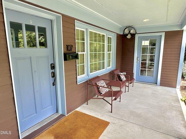 107 E Poplar Ave, Carrboro, NC 27510
