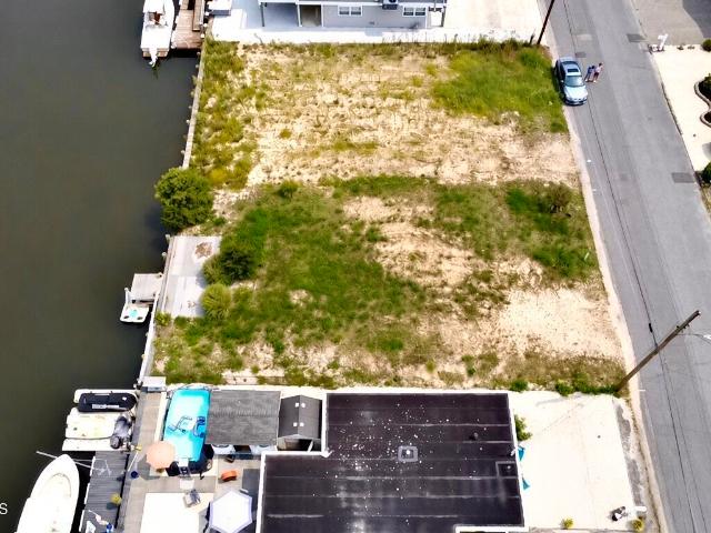 107 E Sail Drive