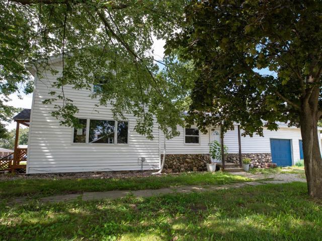 107 E Sunset Drive