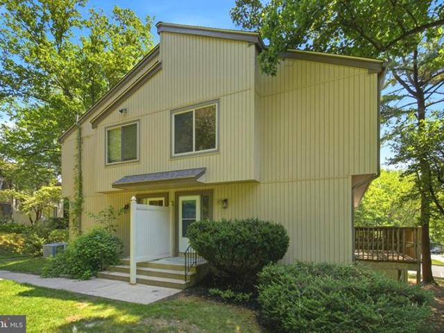 107 Eastford Ct, Baltimore, MD 21234